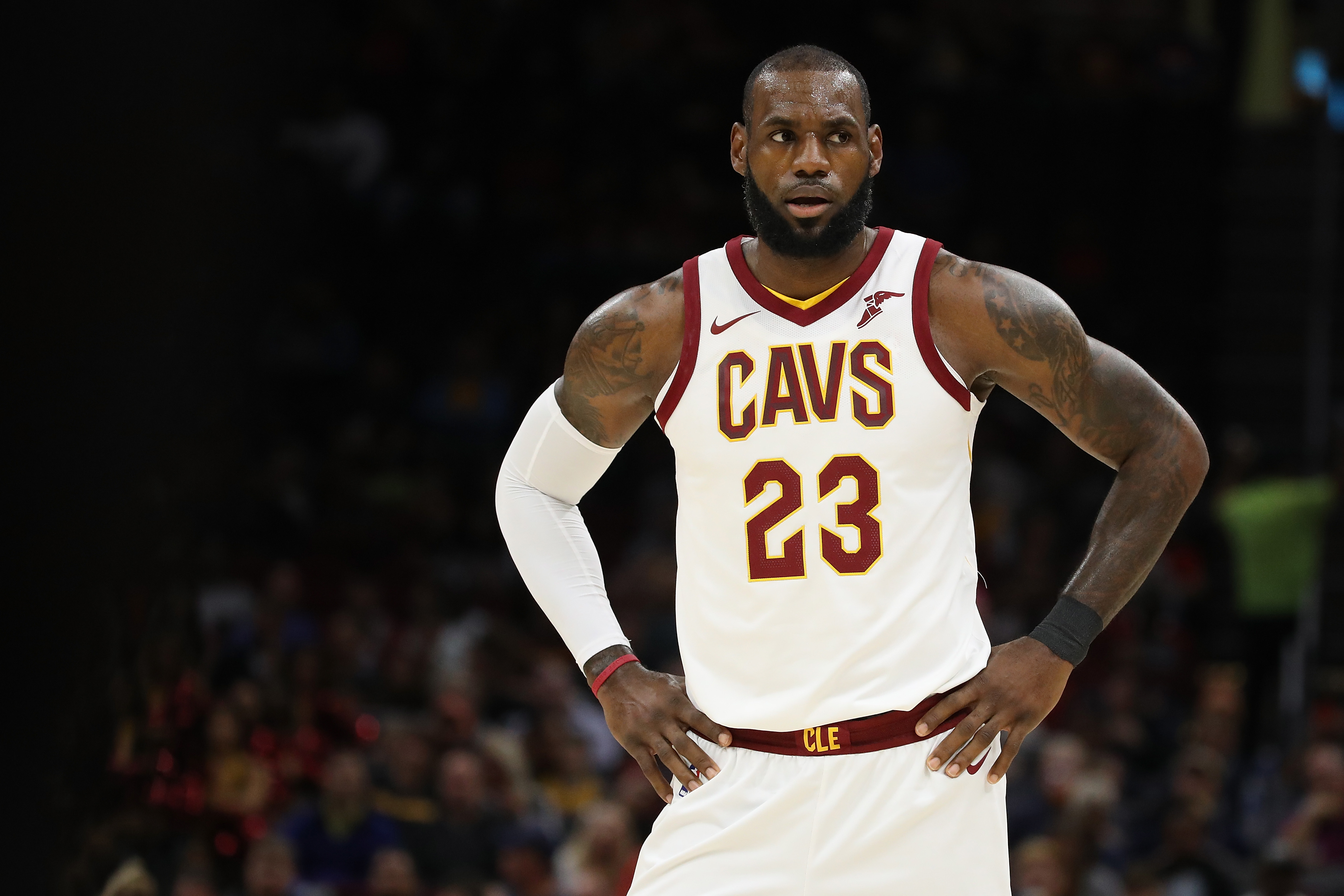 How LeBron James Got His Halloween Costume for a Bargin | 93.1 WZAK