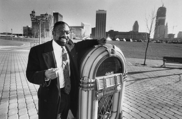 LOCAL NEWS: Ex-CLE Mayor Michael White Endorses Justin Bibb for the Role